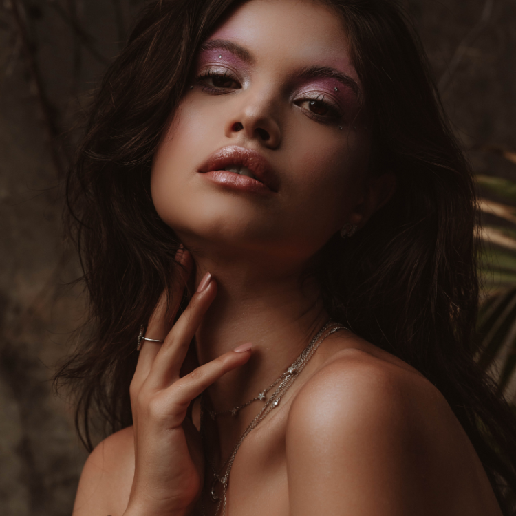 Discover Elegance Exquisite Jewelry ,Bags and Bridal Accessories – KAYLUZ